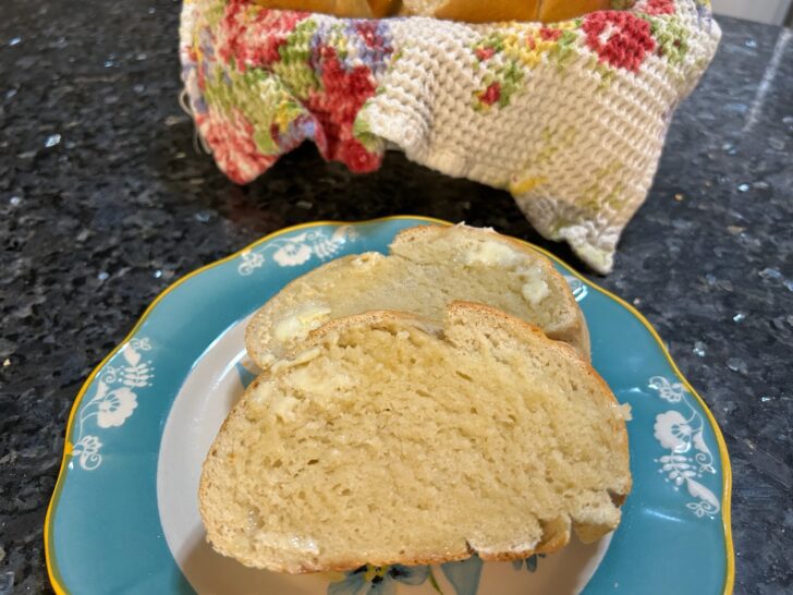 Crusty Italian Bread (Bakery-Style Loaf) - Janice Thompson, Author